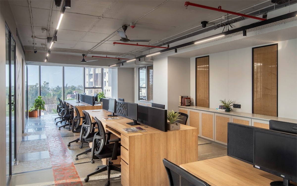 The Earth and Metal Office by Sparc Design