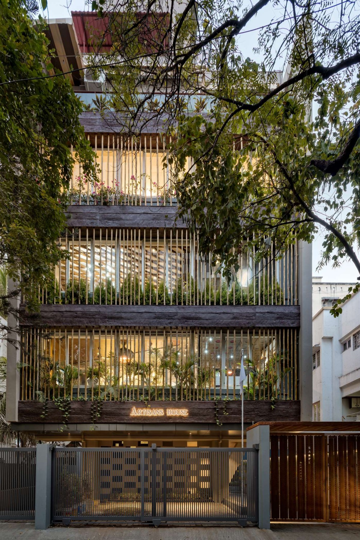 Artisans House by Sankalp Designers | Craft Inspired Home