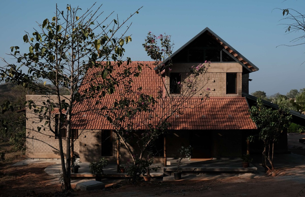 Boulder House by HabitArt Architecture Studio