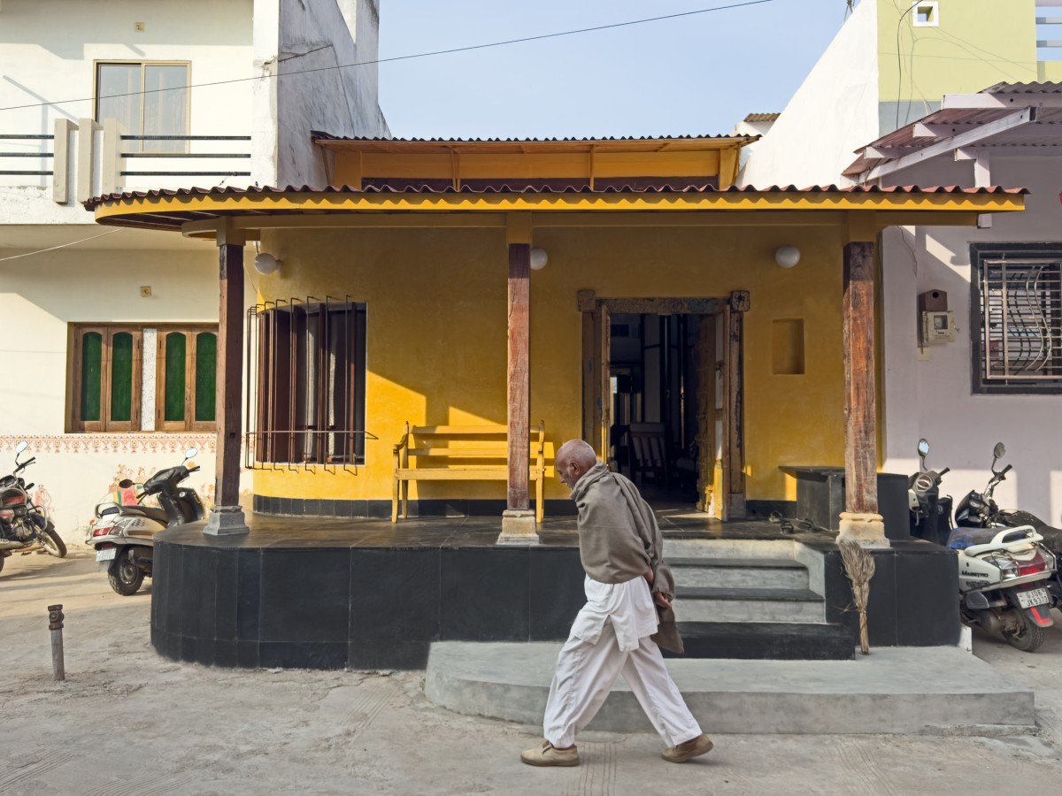 Apdu ‘Gaam nu Ghar’ by Doro