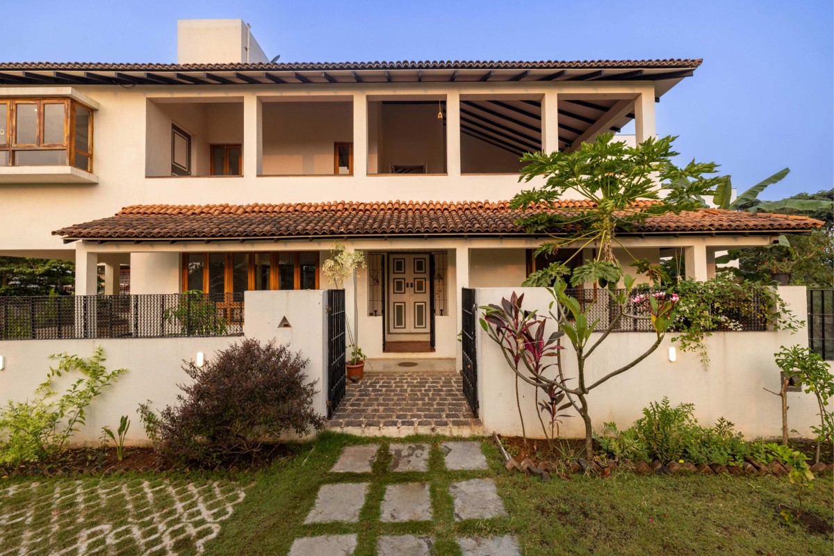 RMH House and Studio by RMH Architects | Live-Work Studio Residence ...