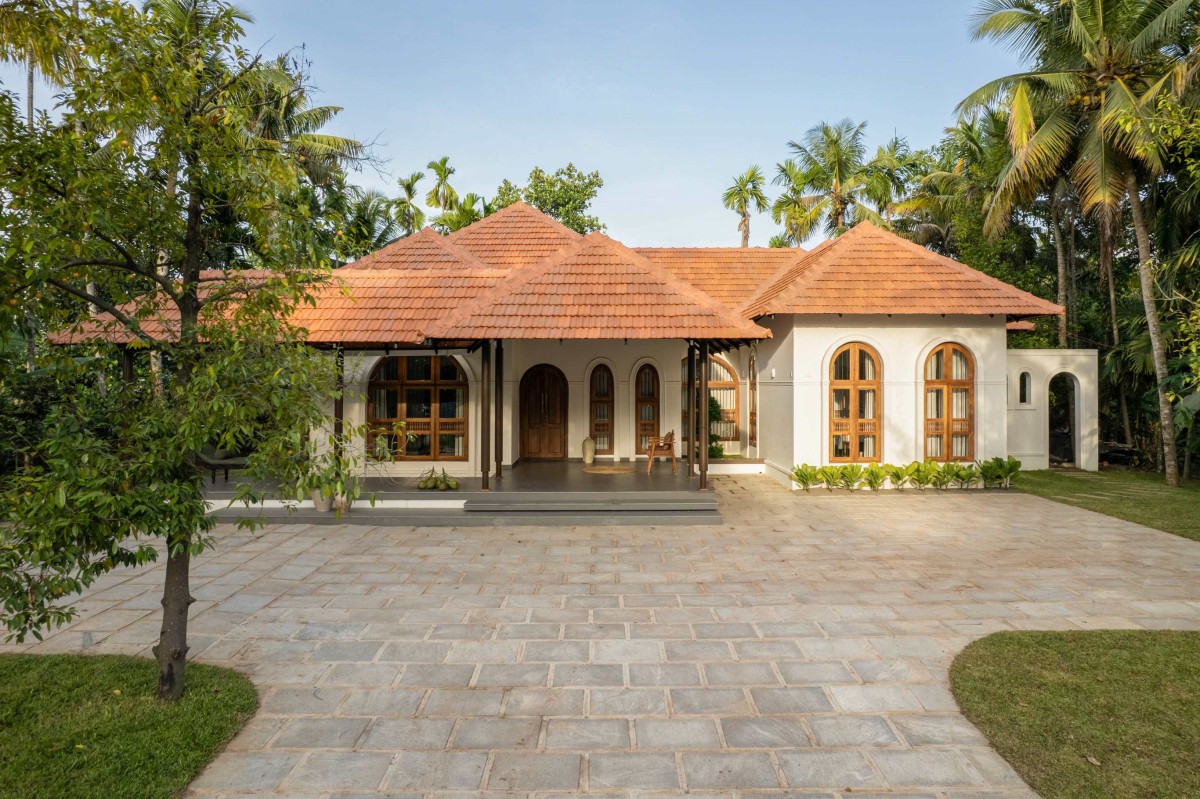 Kallingal Tharavadu by Design Verses | Contemporary Kerala Residential ...
