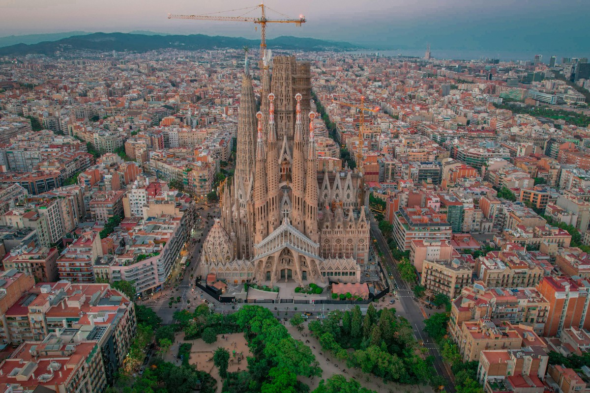 7 Top Cities Every Architect Should Visit in the World | Volume Zero