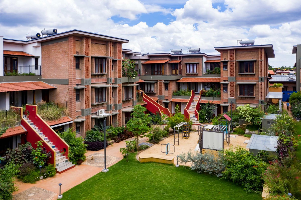 Sanctum of Solace by SOHO Architects | Modern Kerala House Design